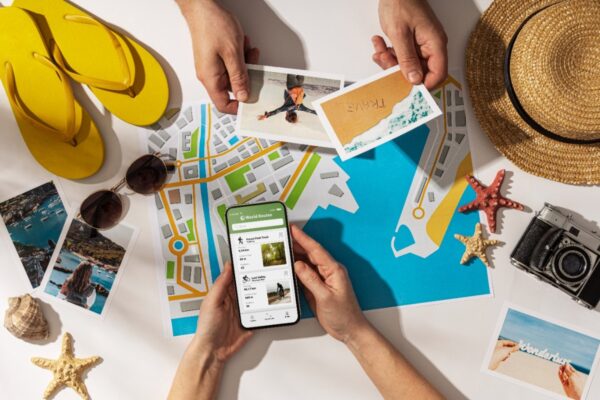 9 Aplikasi Traveling Terbaik 2025: Pesan Tiket dan Hotel Mudah Dalam ...