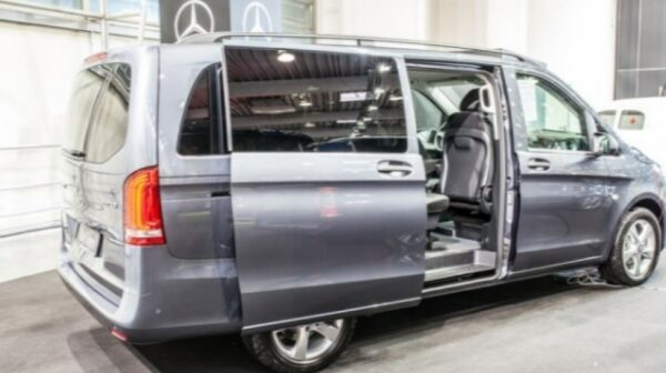 8 Mobil Alternatif Alphard Murah: Pilihan Keluaran Jepang, Korea ...