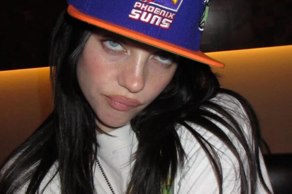 Total Kekayaan Billie Eilish dan Donasi Terbarunya Rp191 Miliar Terungkap