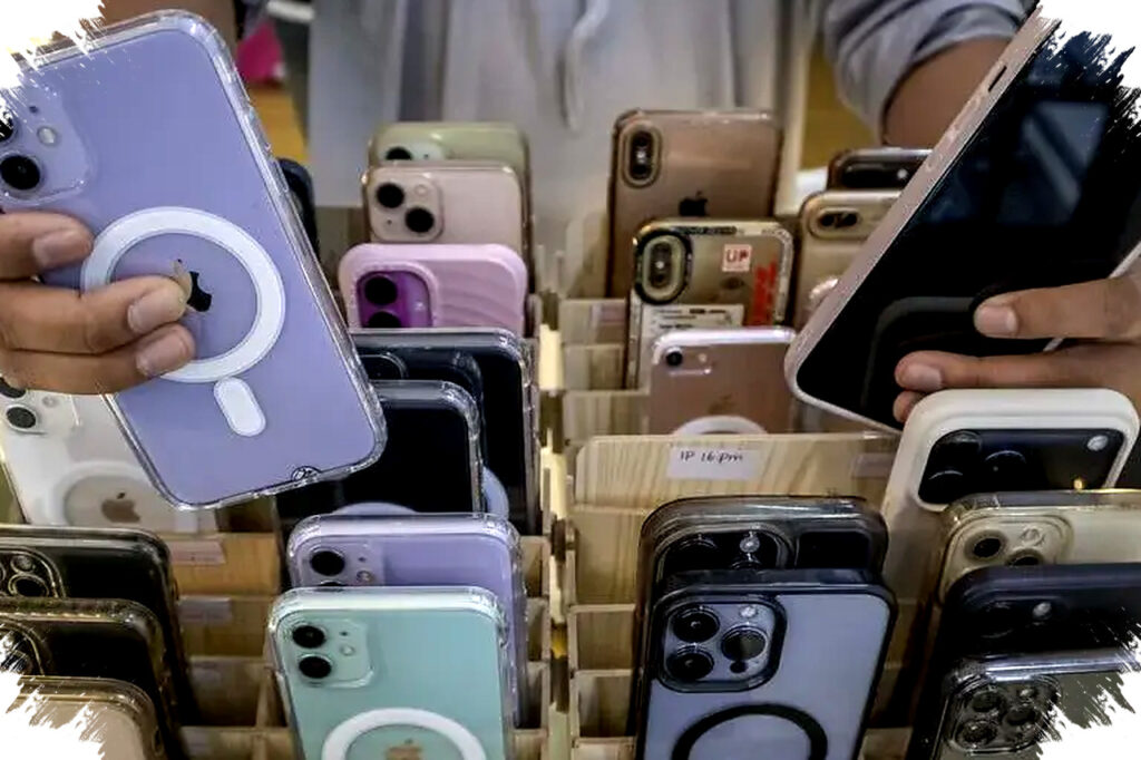 Jasa Sewa iPhone Menggila Saat Lebaran, Tarif Mulai 35 Ribu Demi Status ...