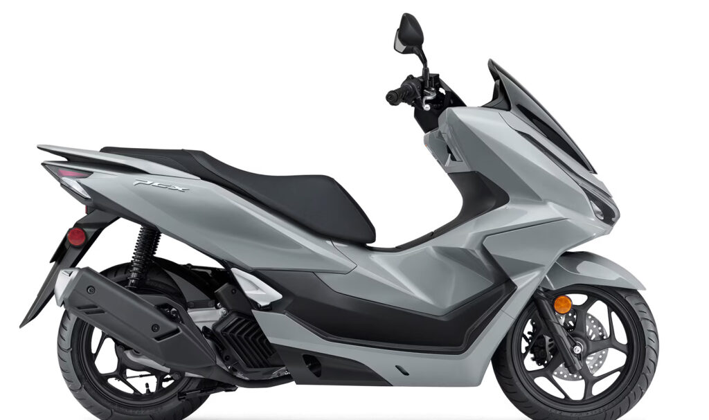Bandung Masih Terjangkau? Simulasi Kredit Honda PCX 160 April 2026 ...