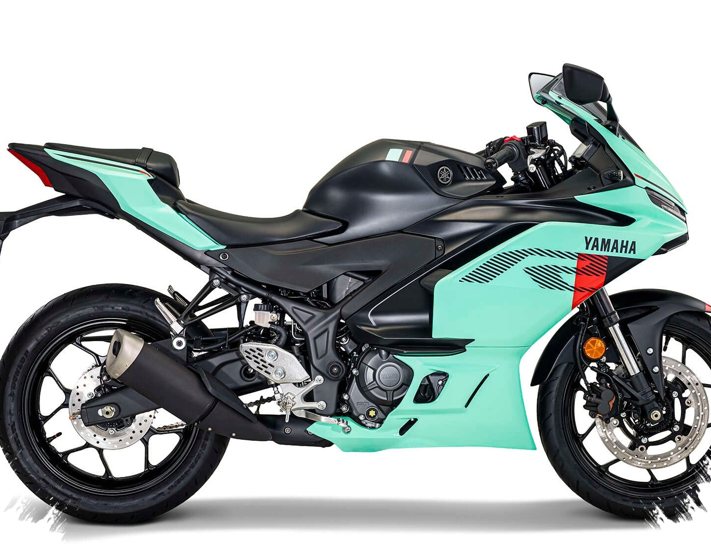Yamaha R25 2026 Makin Mirip R-Series, Harga Rp63,9 Juta Bikin Rival ...