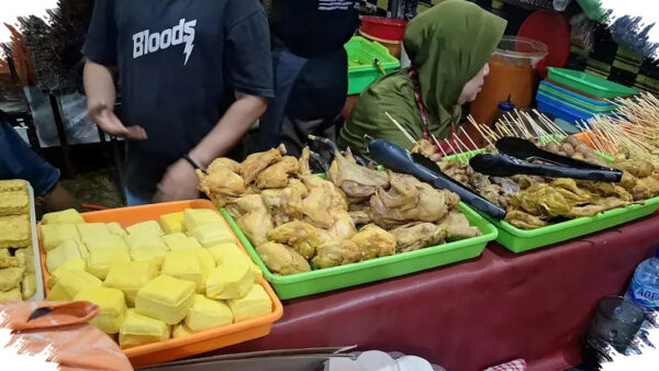 12 Warung Pecel Lele Lamongan di Bandung, Renyahnya Ikan Crispy dan ...