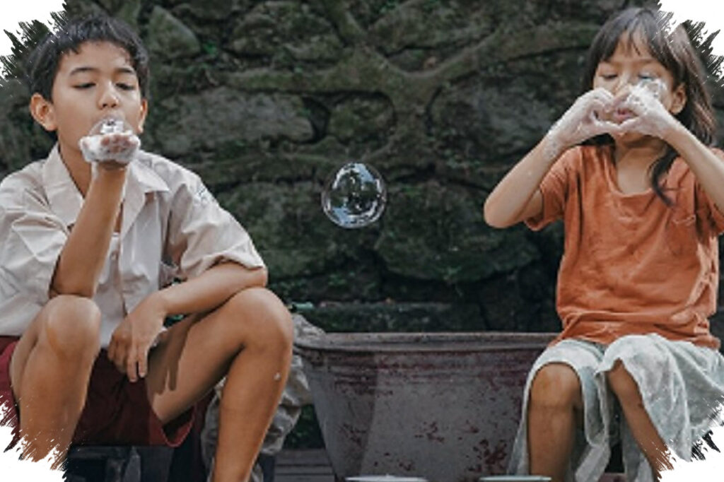Children Of Heaven, Kisah Kakak Adik yang Mengubah Sepasang Sepatu ...
