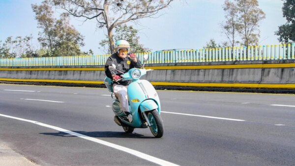 Motor Listrik Vs Motor Bensin 2026, Selisih Biaya Harian Ternyata Jauh ...