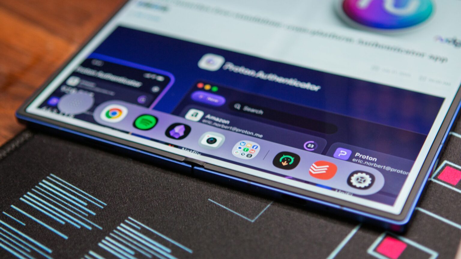 Galaxy Z Fold 8 Bocor Bareng Versi Ultra, Samsung Siapkan Perubahan ...