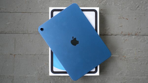iPad Gen 12 Hapus Batas Tablet Dan Laptop, Multitasking Berat Tetap Mulus