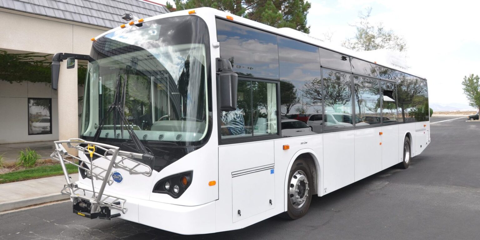 BYD Bangun Bus Di California, Pentagon Malah Capnya Perusahaan Militer ...