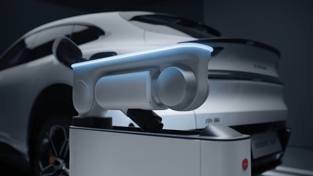 Xiaomi Pamer Lengan Robot Pengisi Daya EV, Cas Mobil Listrik Kini Bisa ...