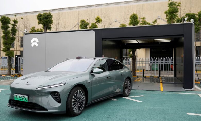 Daftar Hitam Pentagon Meluas ke EV China, BYD dan Nio Kini Ikut Terpukul