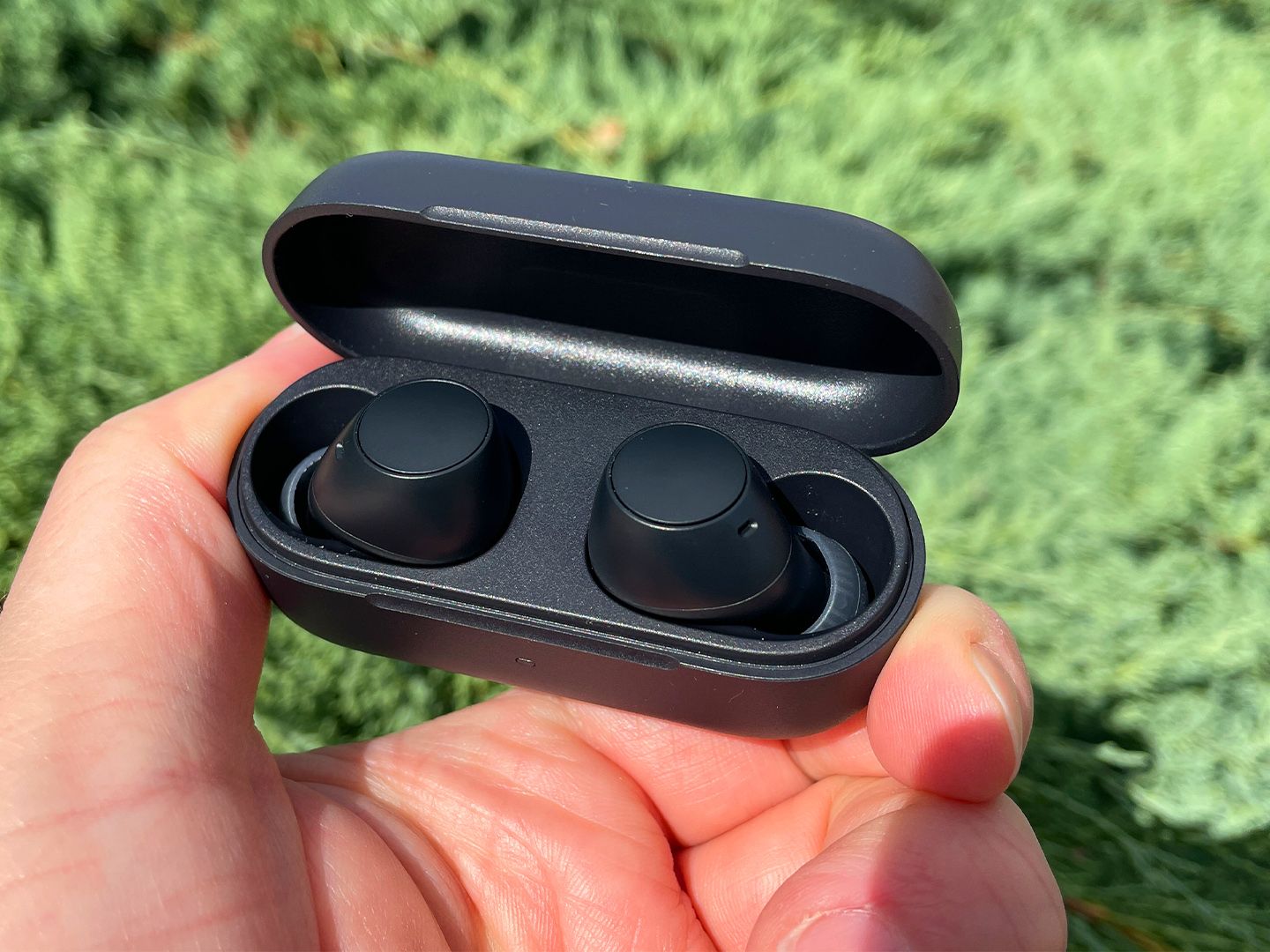 Earbuds Murah Kini Tak Main-Main, ANC dan Baterai Jumbo Sudah Masuk ...