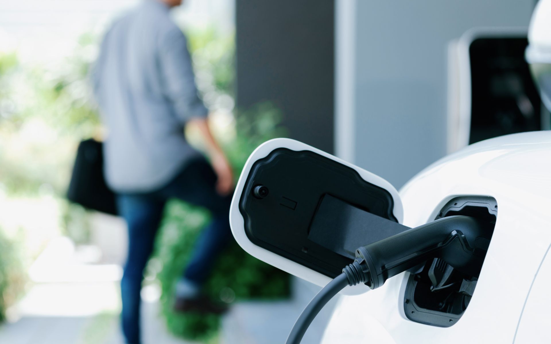 Harga PHEV Juni 2026 Mulai Rp298 Juta, China Kuasai Kelas Paling Terjangkau