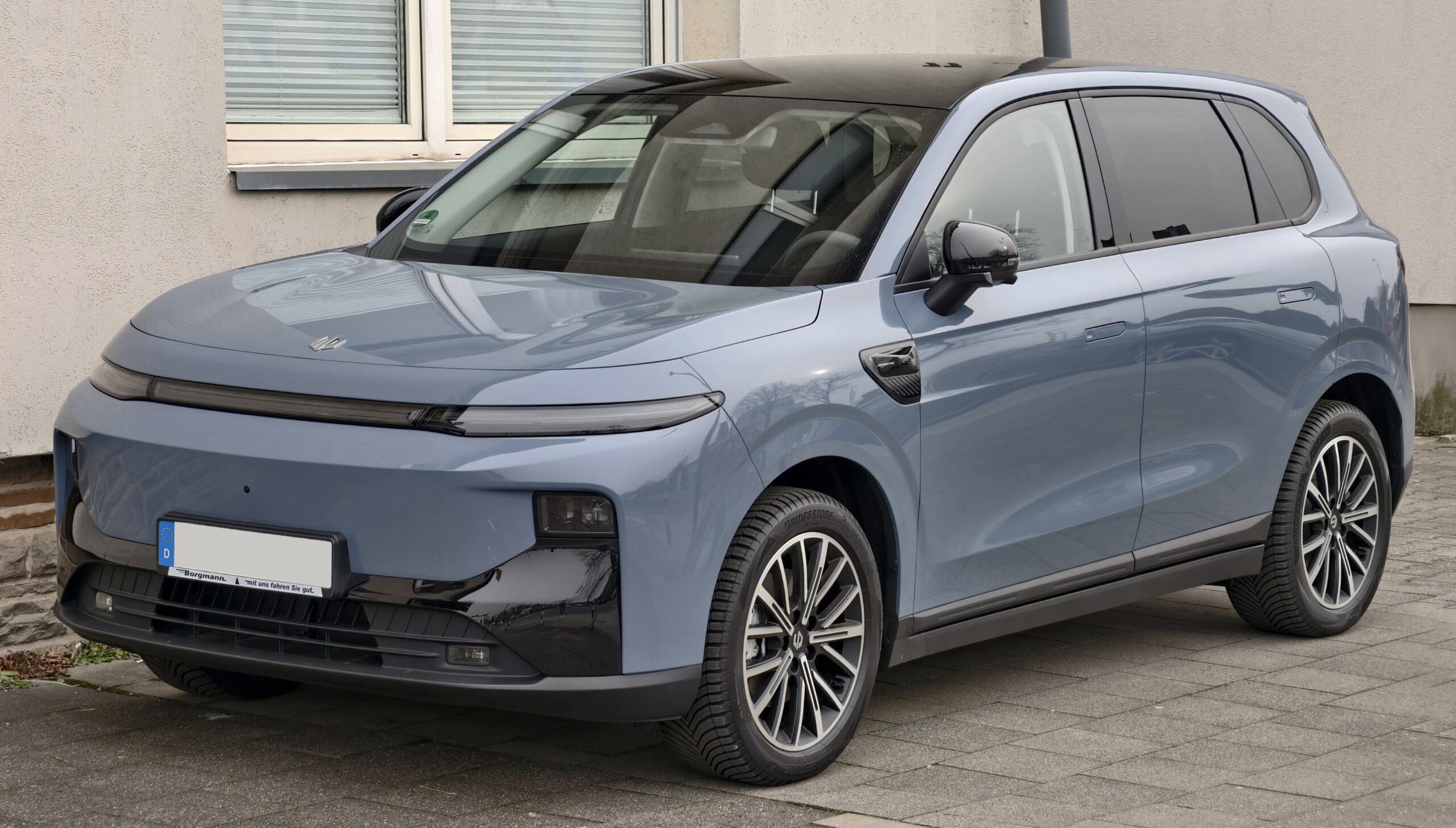 Leapmotor B10 Pakai Ban Belang, Bukan Gaya-Gayaan tapi Kunci Stabilitas RWD